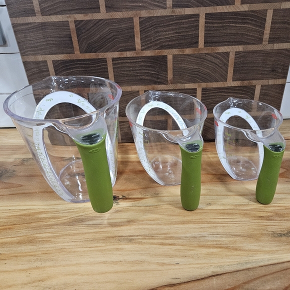 Oxo | Kitchen | Oxo Stackable Measuring Cups W Rubber Grip Handles ...